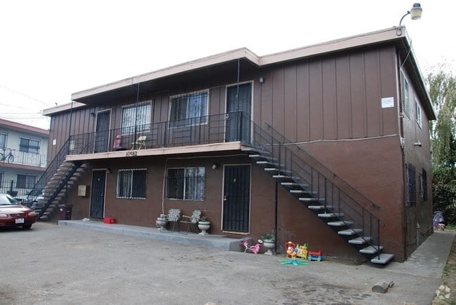 Sobrante Park Apartments under $400 - Oakland, CA - 2 Rentals ...