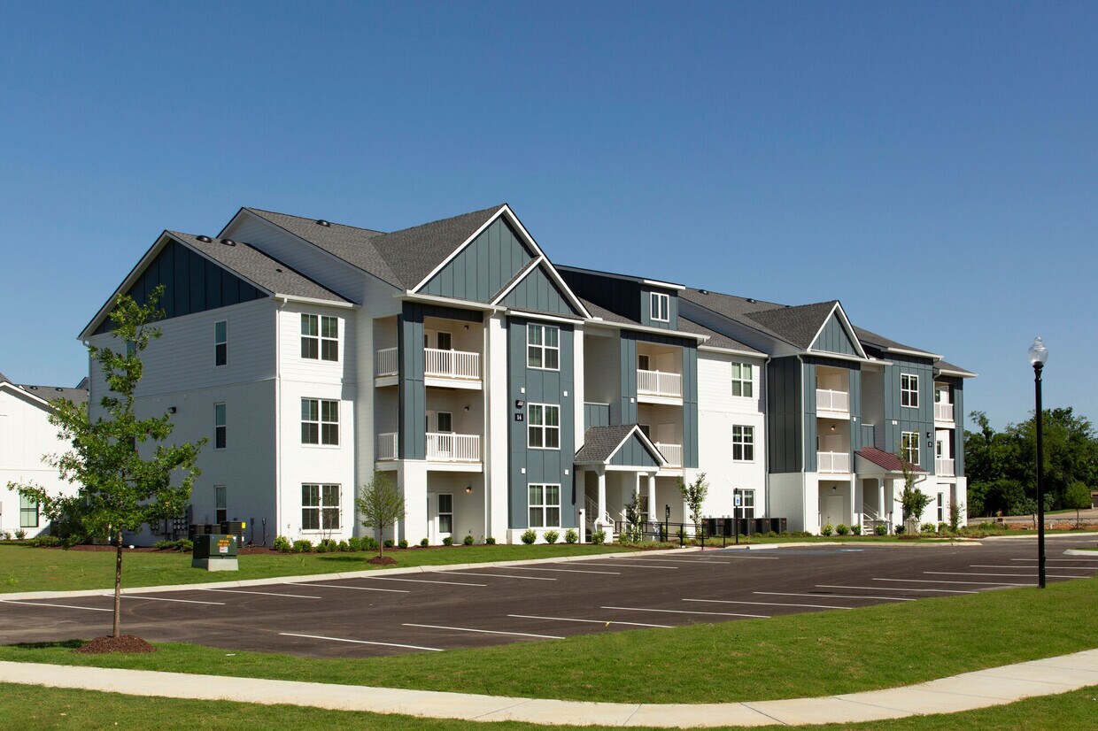Hathaway at Kingsley Place - Apartments in Spring Hill, TN | Apartments.com