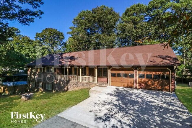 Summertown Apartments for Rent with a Garage - Stone Mountain, GA ...