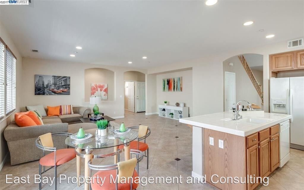 1028 Westgard St, Union City, CA 94587 - House Rental in Union City, CA ...