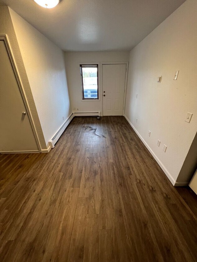 1400 Wasilla-Fishhook Rd Unit CL, Wasilla, AK 99654 - Room for Rent in ...