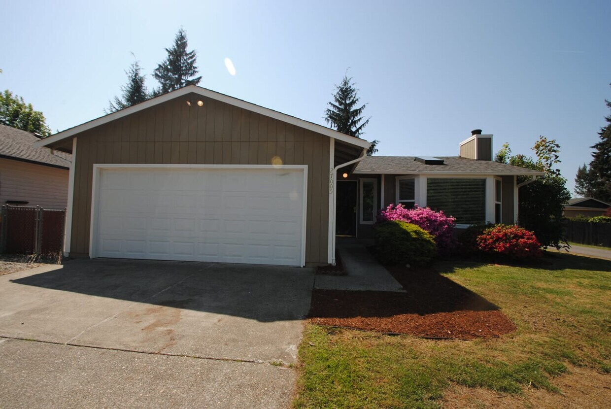 27005 218th Ave SE, Maple Valley, WA 98038 | Apartments.com