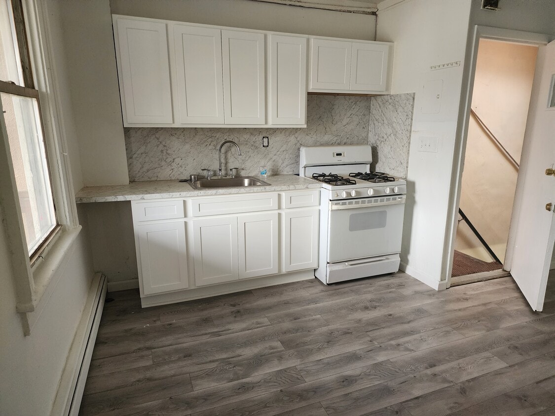 861 Elizabeth Ave Unit 3rd Floor, Elizabeth, NJ 07201 - 861 Elizabeth ...