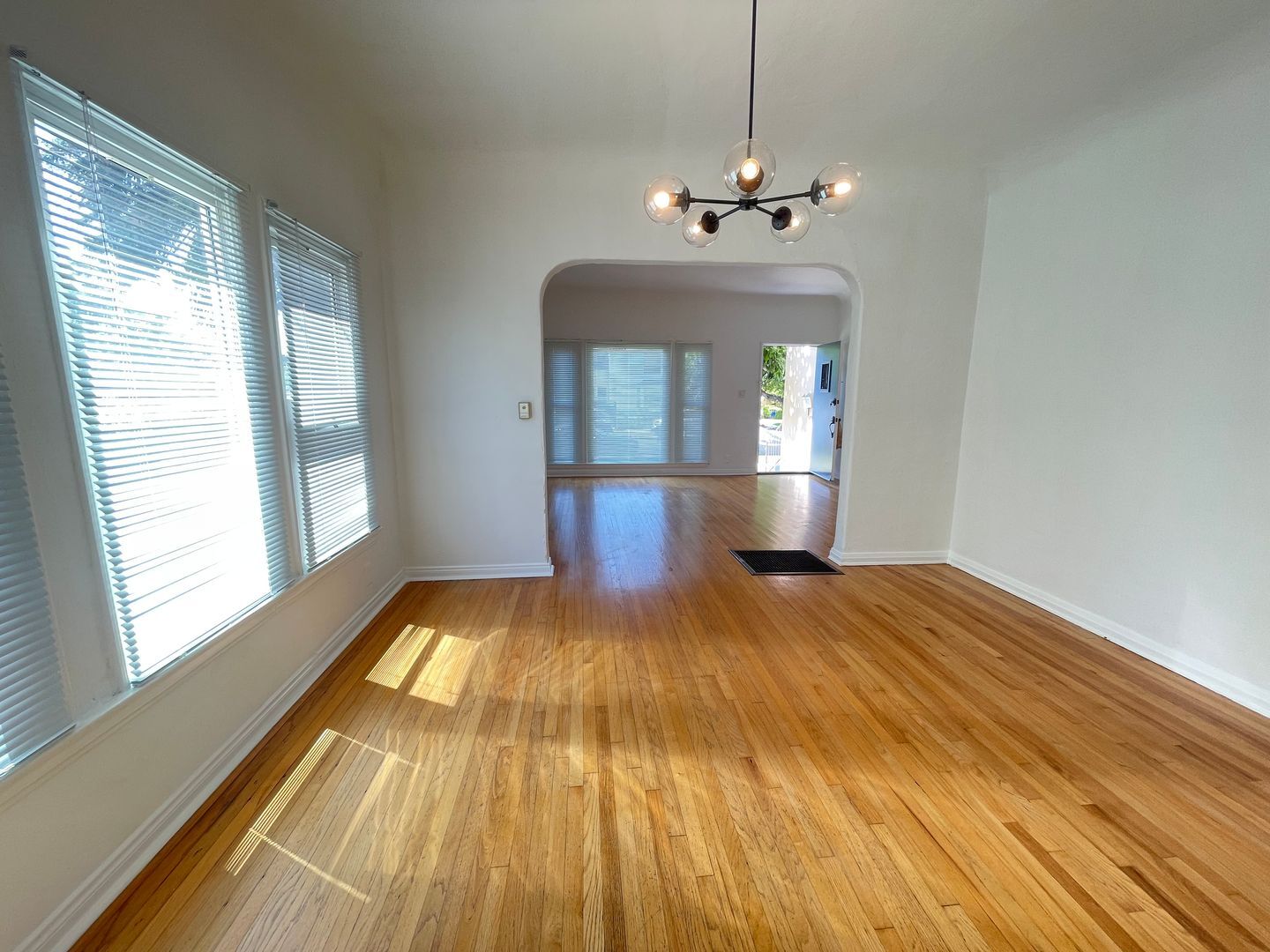 8543-8545 Horner St Unit 8543, Los Angeles, CA 90035 - Room for Rent in ...