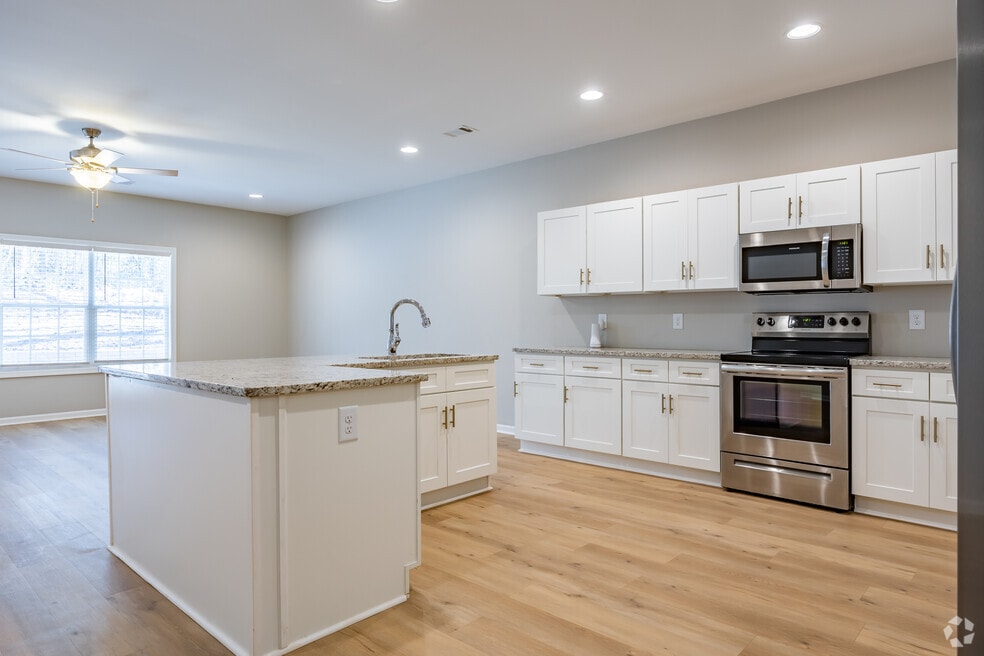 Newnan GA Houses for Rent - 107 Homes | Apartments.com