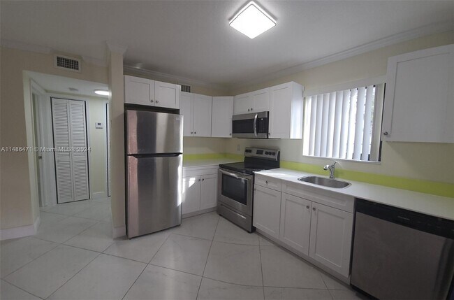 46 NW 35th St Unit 1, Miami, FL 33127 - Room for Rent in Miami, FL | Apartments.com