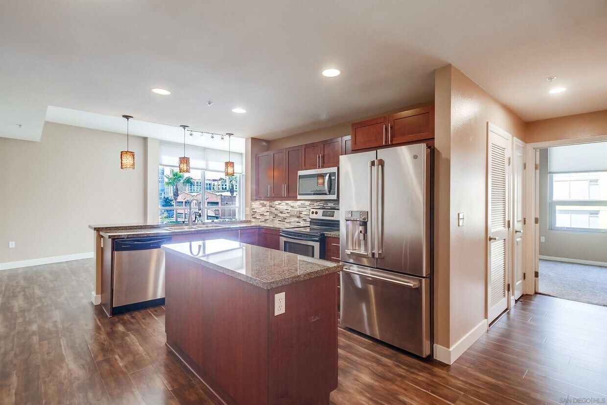 253 Tenth Ave Unit 421, San Diego, CA 92101 - Condo for Rent in San ...