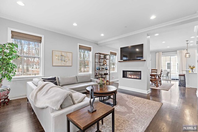 38 Roosevelt Dr, Wood-Ridge, NJ 07075 - Townhome Rentals in Wood-Ridge ...