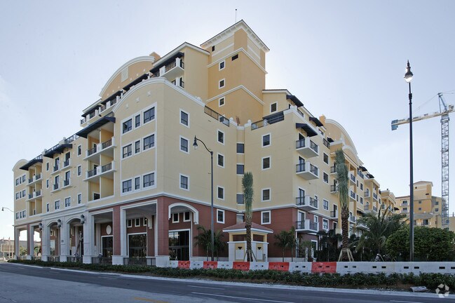 Colonnade at Dadeland Apartments - Miami, FL | Apartments.com