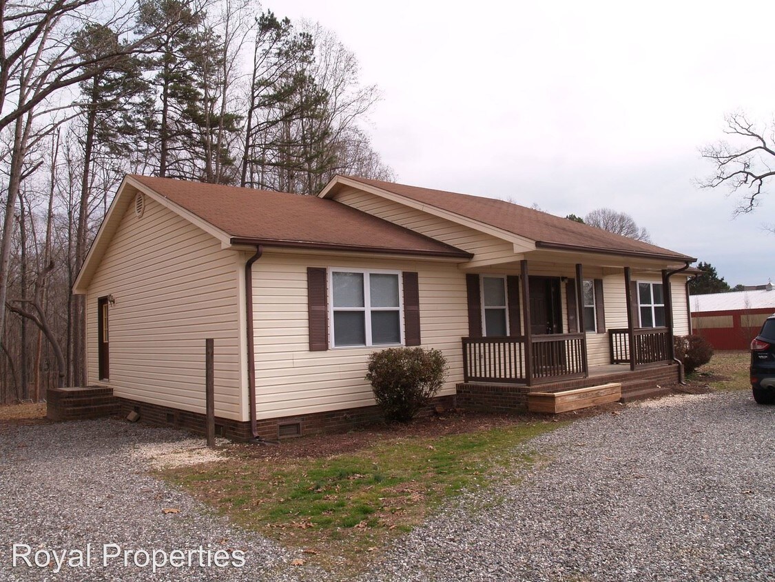 211 Honeycutt Rd, Troutman, NC 28166 - House Rental in Troutman, NC | Apartments.com