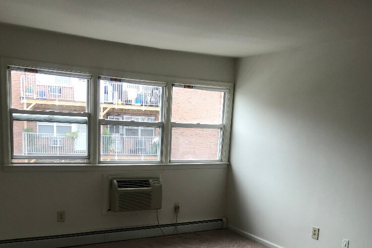 364 Williamson St, Elizabeth, NJ 07202 - 364 Williamson St Elizabeth, NJ 07202 | Apartments.com