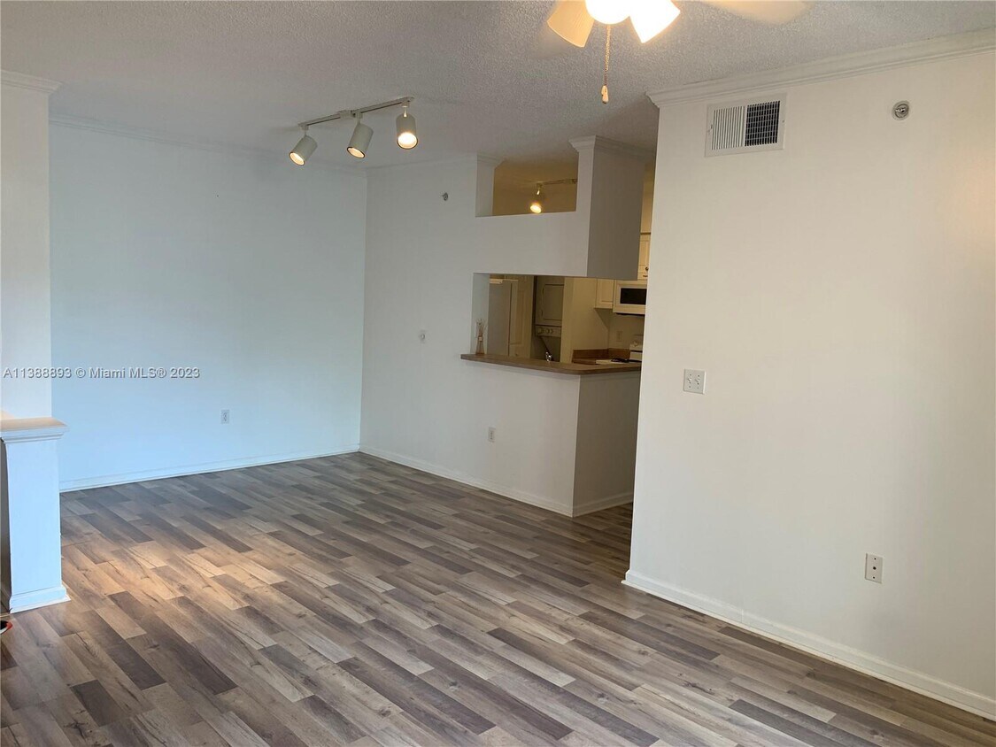 17125 N Bay Rd Unit 3202, Miami, FL 33160 - Condo for Rent in Miami, FL ...