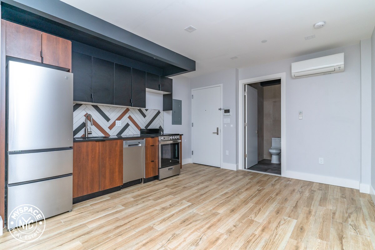 680 E 21st St Unit 1A, Brooklyn, NY 11226 | Apartments.com