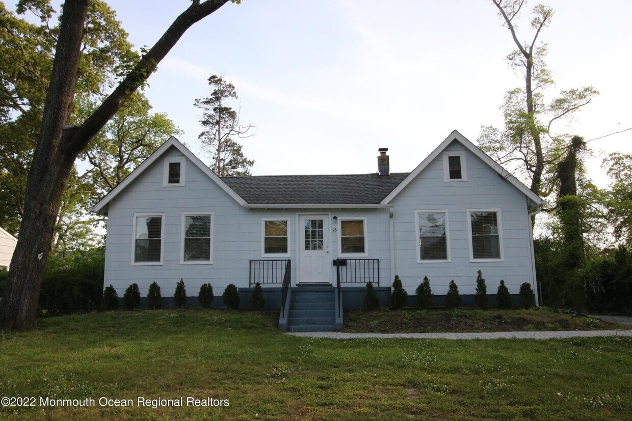 26 Berger Ave, Ocean Township, NJ 07755 - House Rental in Ocean ...