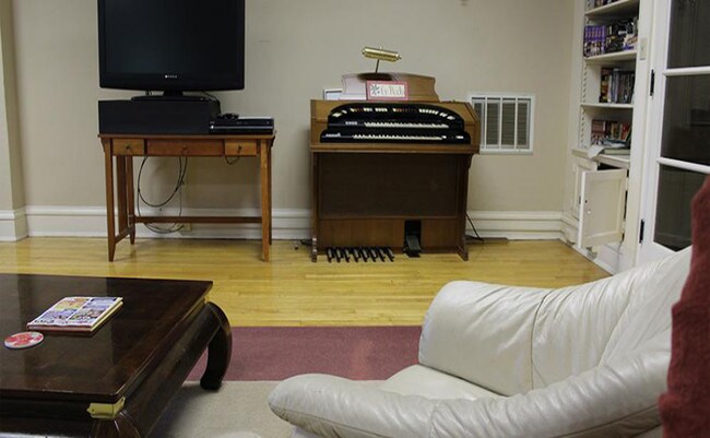 Austin Manor Apartments - Delaware, OH | Apartments.com