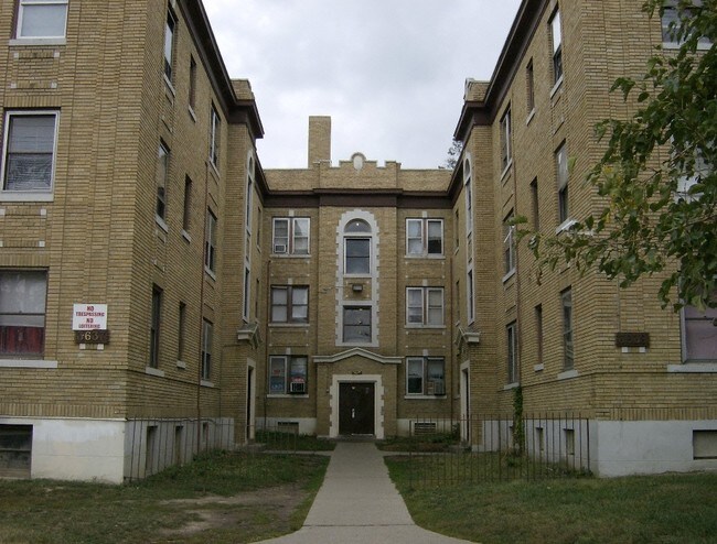 The Commodore Apartments Rentals - Cincinnati, OH | Apartments.com