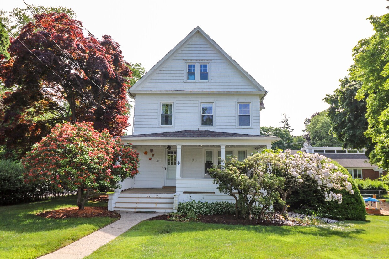 1790 Huntington Turnpike, Trumbull, CT 06611 - House Rental in Trumbull ...