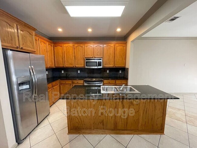 2566 Old Towne Rd, Zachary, LA 70791 - House Rental in Zachary, LA ... 2566 Old Towne Rd, Zachary, LA 70791 - House Rental in Zachary, LA ...