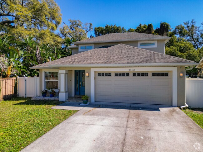 Lake Terrace Apartments for Rent with a Walk-In Closet - Orlando, FL ...