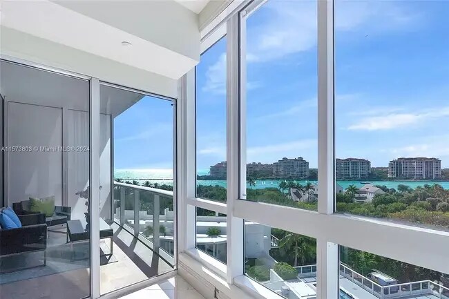 SoFi Apartments for Rent with Wheelchair Access - Miami Beach, FL - 22 ...