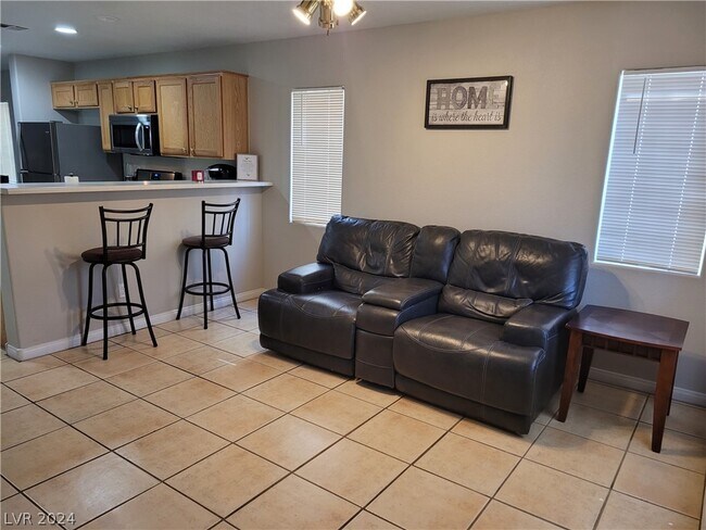 1652 Victor Hugo Ln, Las Vegas, NV 89115 - House Rental in Las Vegas ...