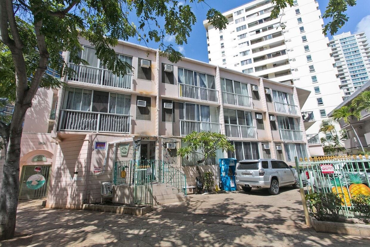 2406 Kuhio Ave. Unit Apt 105, Honolulu, HI 96815 - Room for Rent in ...