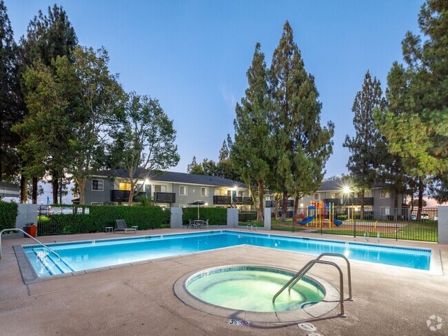 Meadowbrook Apartments for Rent with a Garage - San Bernardino, CA ...