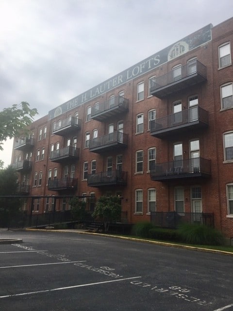 55 S Harding St Unit APT 305, Indianapolis, IN 46222 - Condo for Rent ...