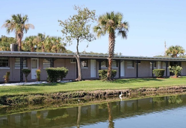 Golden Shores of Jacksonville Apartments - Jacksonville, FL ...