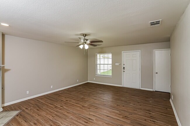 12206 Ashley Ct, San Antonio, TX 78247 | Apartments.com