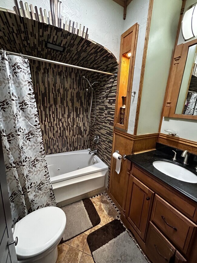 637 Irwin St Unit 637 Irwin st, Wall, PA 15148 - 637 Irwin St Wall, PA ...