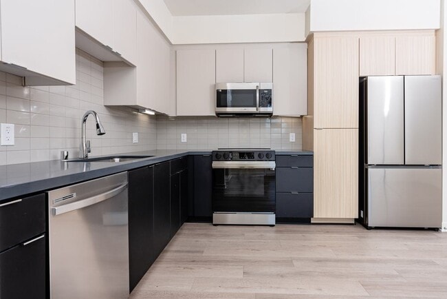 Apartments for Rent with Parking in Northside, Riverside | Apartments.com