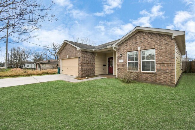 8204 Livingston St, Houston, TX 77051 - House Rental in Houston, TX ...