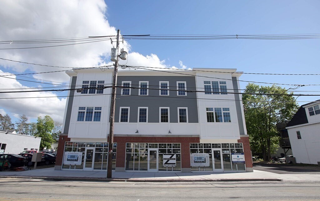 30 Temple St Unit 301, Whitman, MA 02382 - Room for Rent in Whitman, MA ...