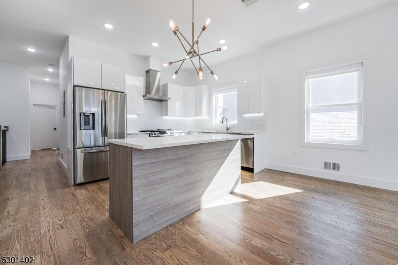 296 Clendenny Ave, Jersey City, NJ 07304 - House Rental in Jersey City ...