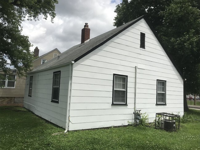 11919 Larimore Rd, St. Louis, MO 63138 - House Rental in St. Louis, MO ...