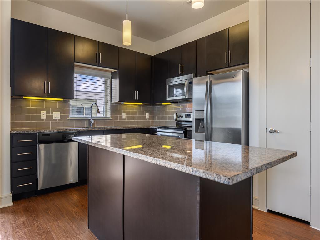 Sabina - 3400 Harmon Ave Austin, TX 78705 | Apartments.com