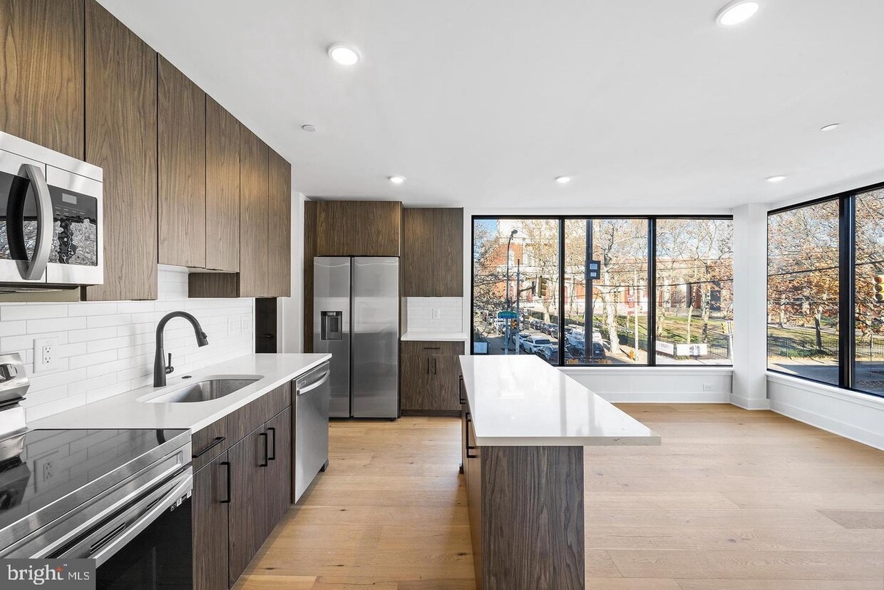1800 W Girard Ave Unit 2, Philadelphia, PA 19130 - Room for Rent in ...