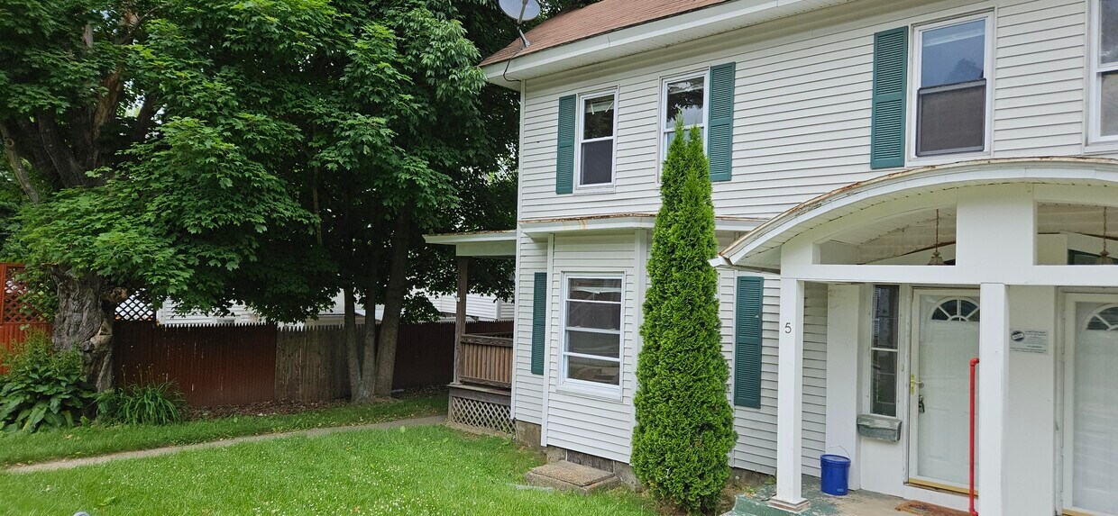 5 Maple Ter Unit 5, Three Rivers, MA 01080 - 5 Maple Ter Three Rivers ...