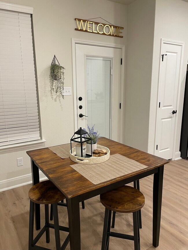 13842-101 Enzo Gate, San Antonio, TX 78253 - Townhome Rentals in San ...