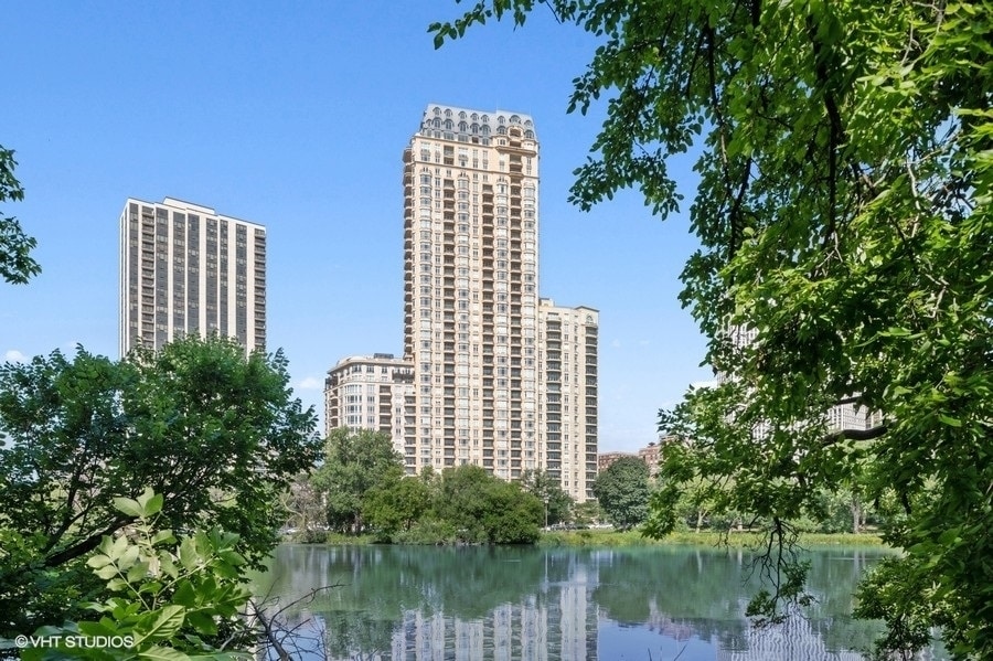 2550 N Lakeview Ave Unit N2203, Chicago, IL 60614 - Condo for Rent in ...