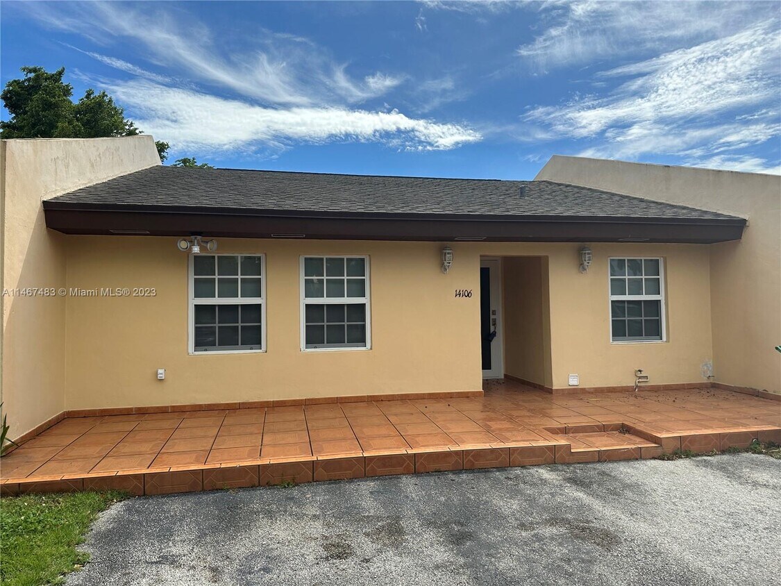 14106 SW 52nd Terrace, Miami, FL 33175 - Townhome Rentals in Miami FL ...