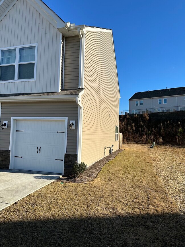 211 Stone Fruit Ct, Duncan, SC 29334 - Townhome Rentals in Duncan SC ...