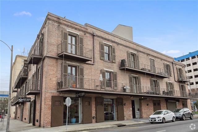 Lower Garden District Apartments for Rent with High Ceilings - New ...