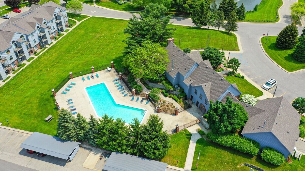 Green Ridge Apartments - Apartments at 3359 Ridgeview Dr Grand Rapids ...