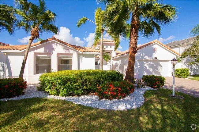 Sawgrass Plantation Apartments for Rent with a Yard - Plantation, FL ...