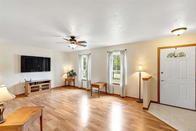 1234 S 9th St, De Pere, WI 54115 - House Rental in De Pere, WI | Apartments.com