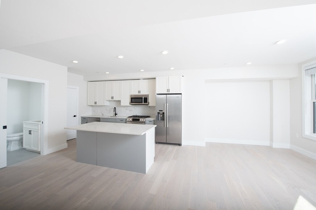 424 Border St Unit 307, Boston, MA 02128 - 424 Border St Boston, MA ...