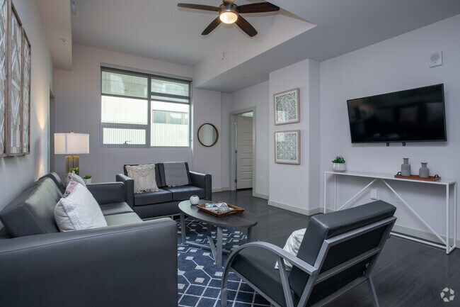 Aspire Tucson: Off-Campus Student Housing Apartments - 950 N Tyndall ...