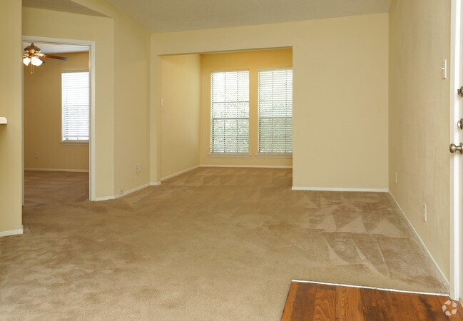 Bandera Ranch Apartments Rentals - Euless, TX | Apartments.com